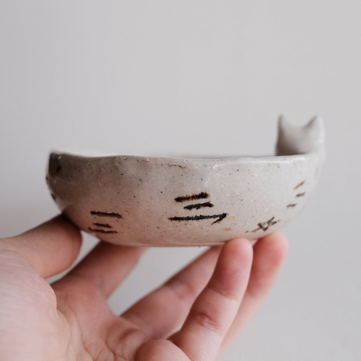 Curled Fox Bowl | Oval – Lithops Studio